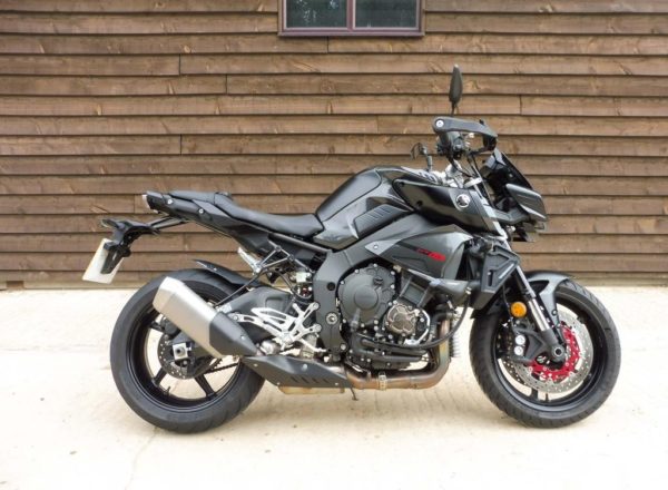 Approved Used Yamaha Bikes - The Motorcycle Barn - Buckinghamshire